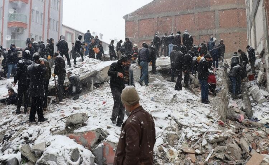 SAT-7 TÜRK Team Heads to Disaster Area - SAT-7 USA