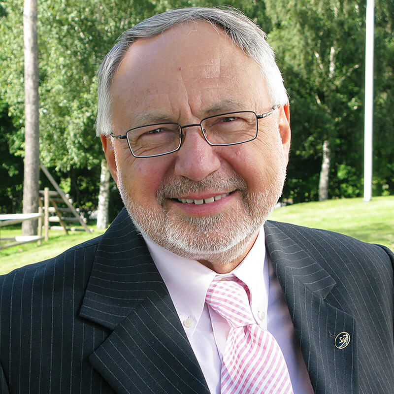 Terence Ascott - SAT-7 USA