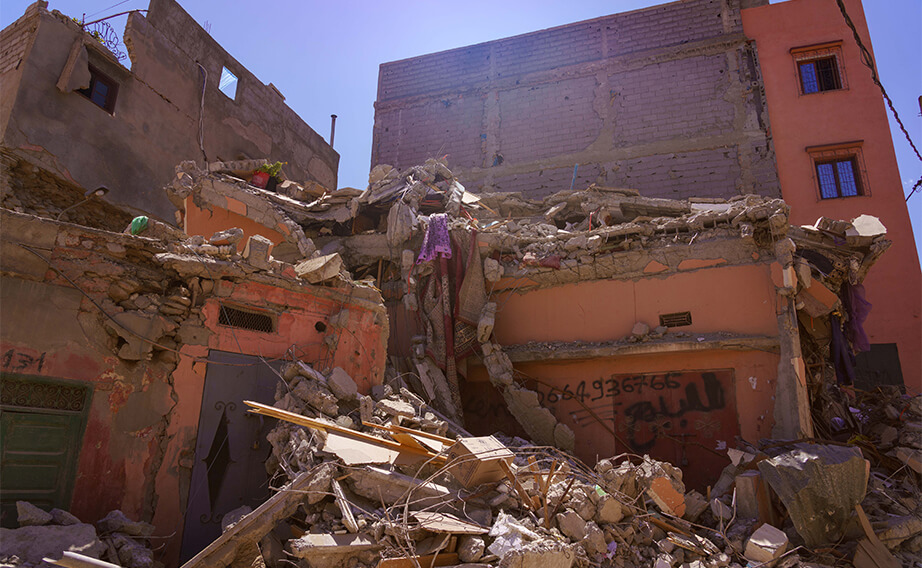 Earthquake Survivor Thanks God in Face of Disaster - SAT-7 USA